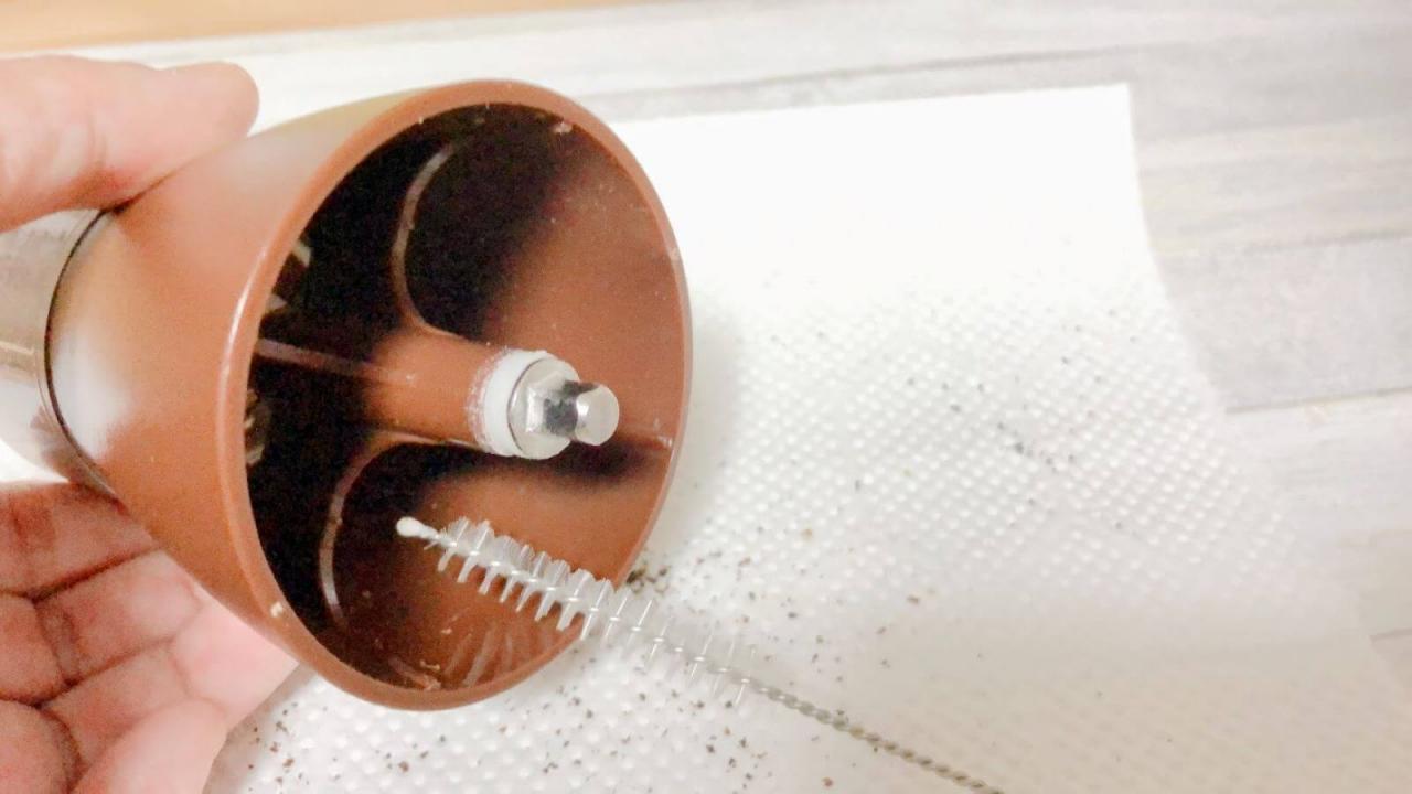 【MonoMaster×PEANUTS】スヌーピーの「コーヒーミル＆ミニ缶」付録だけど機能性 豆を挽いて珈琲飲んでみた♪（写真 31/37） - mimot.(ミモット)