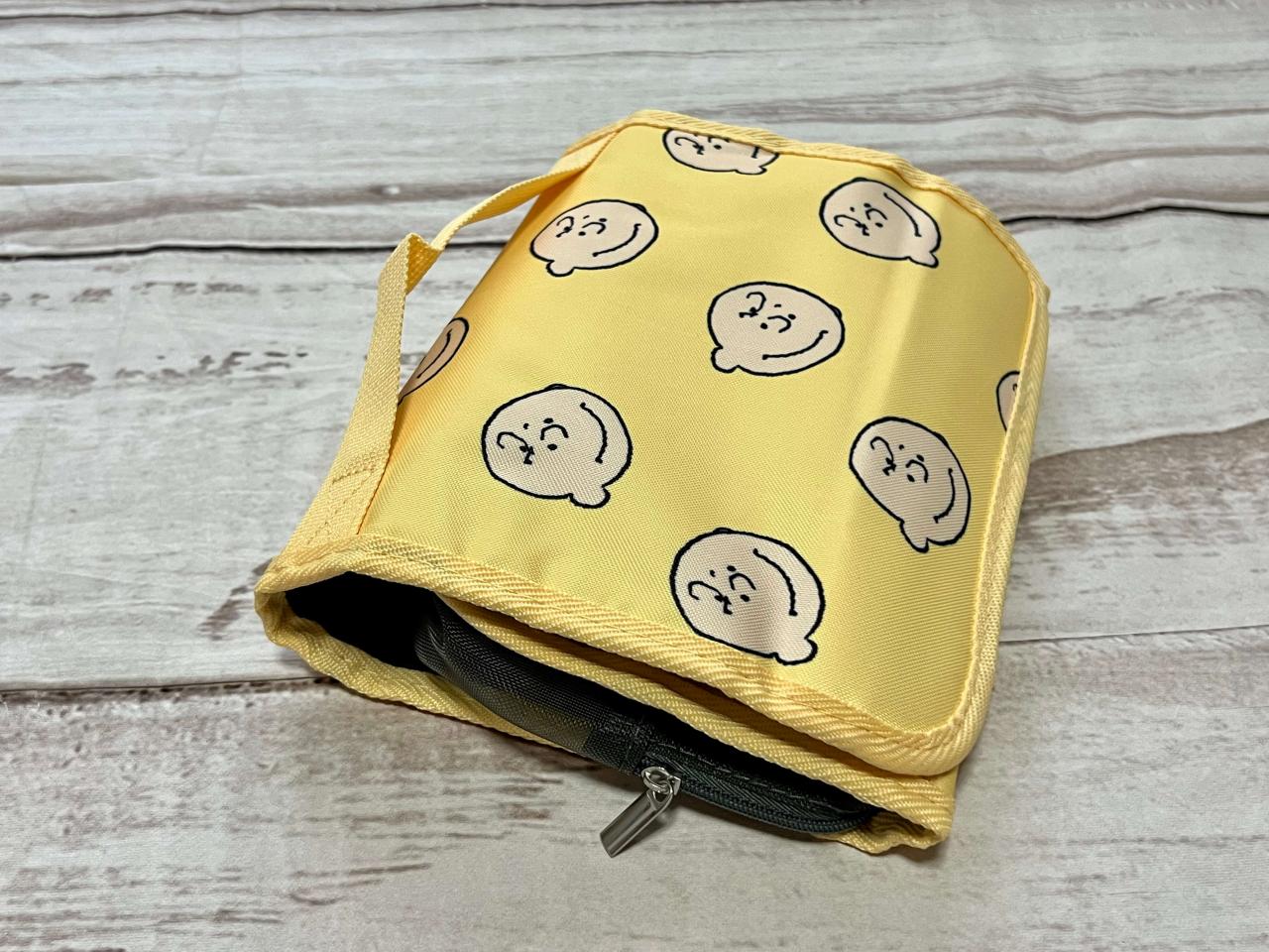 【PEANUTS×コンビニ限定付録】チャーリー・ブラウン「三つ折りポーチ」が可愛すぎる～！（写真 7/27） - mimot.(ミモット)