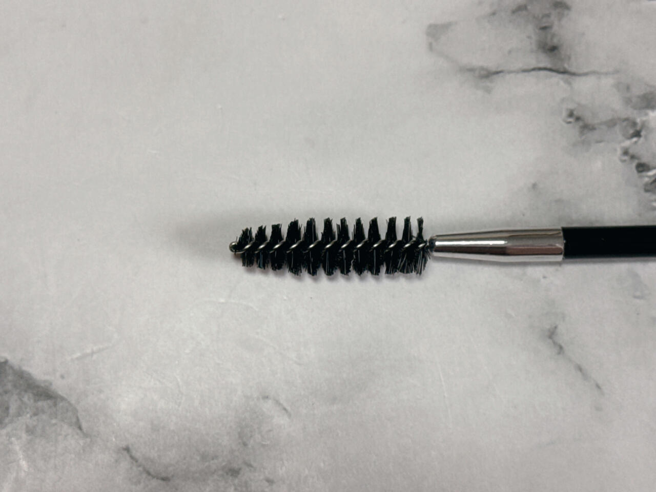 ANNA SUIの缶ケース入り♪美眉を作るのにかかせない「便利な5点セット」が付録で出たよ～！（写真 25/34） - mimot.(ミモット)