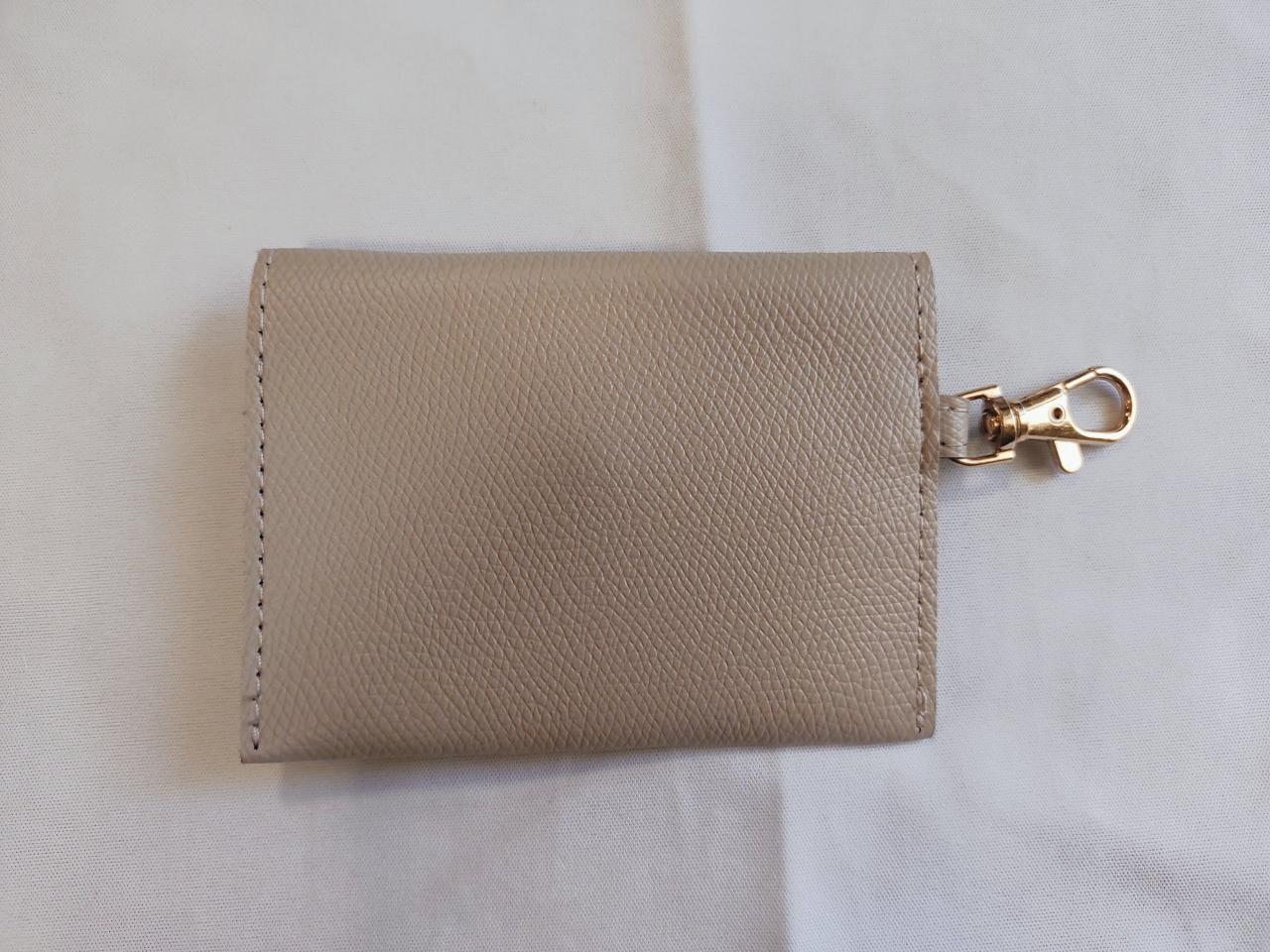 上品でおしゃれな「スマホポシェット」付録で出るよ～♪ポーチ＆チャーム付き豪華3点セット開封レビュー（写真 16/29） - mimot.(ミモット)