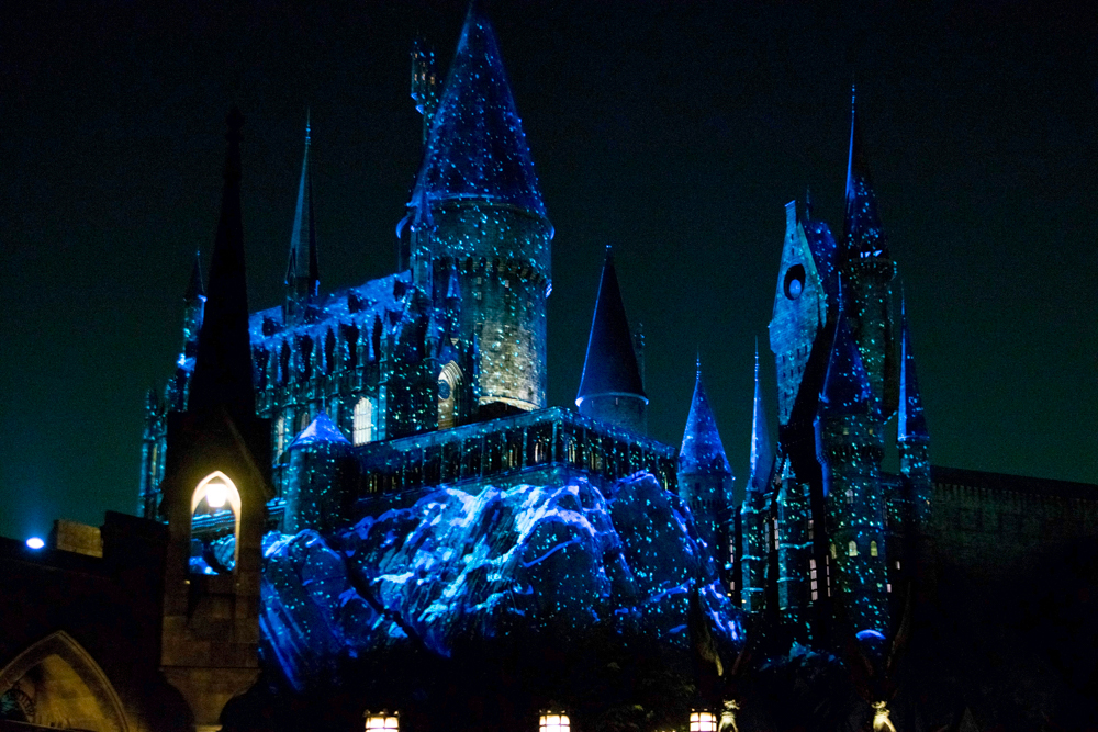 【USJ】ハリー・ポッターの“冬の魔法”に包まれる! 「ホグワーツ・マジカル・ナイト」レポ【写真満載】（写真 4/37） - mimot.(ミモット)